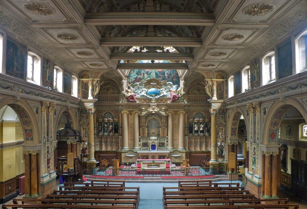 St Charles Borromeo, Hull – Impressive Catholic Church | Cedric Suggests